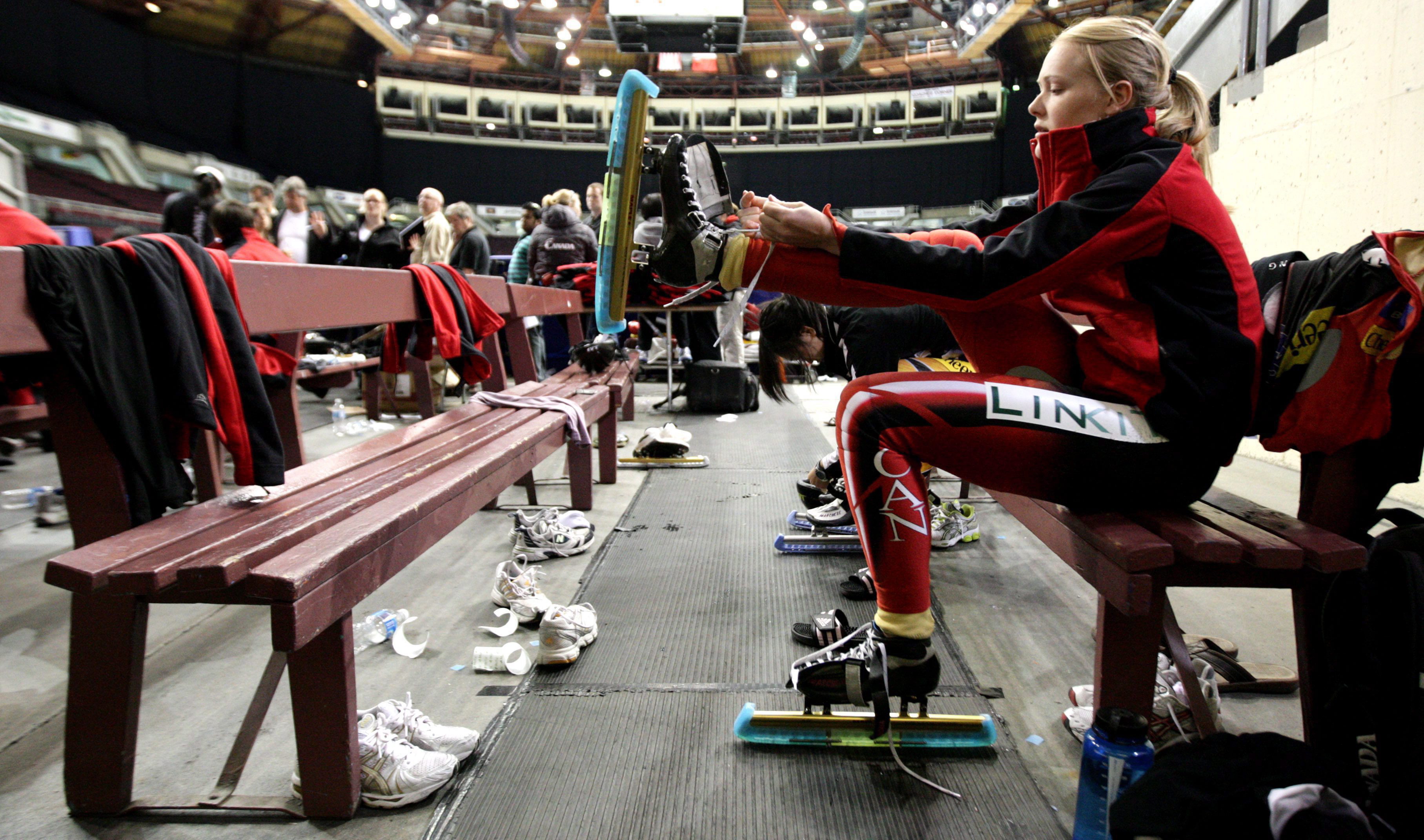 Sport Shorts: Five-Medal Start for Short Track - Team Canada - Official ...