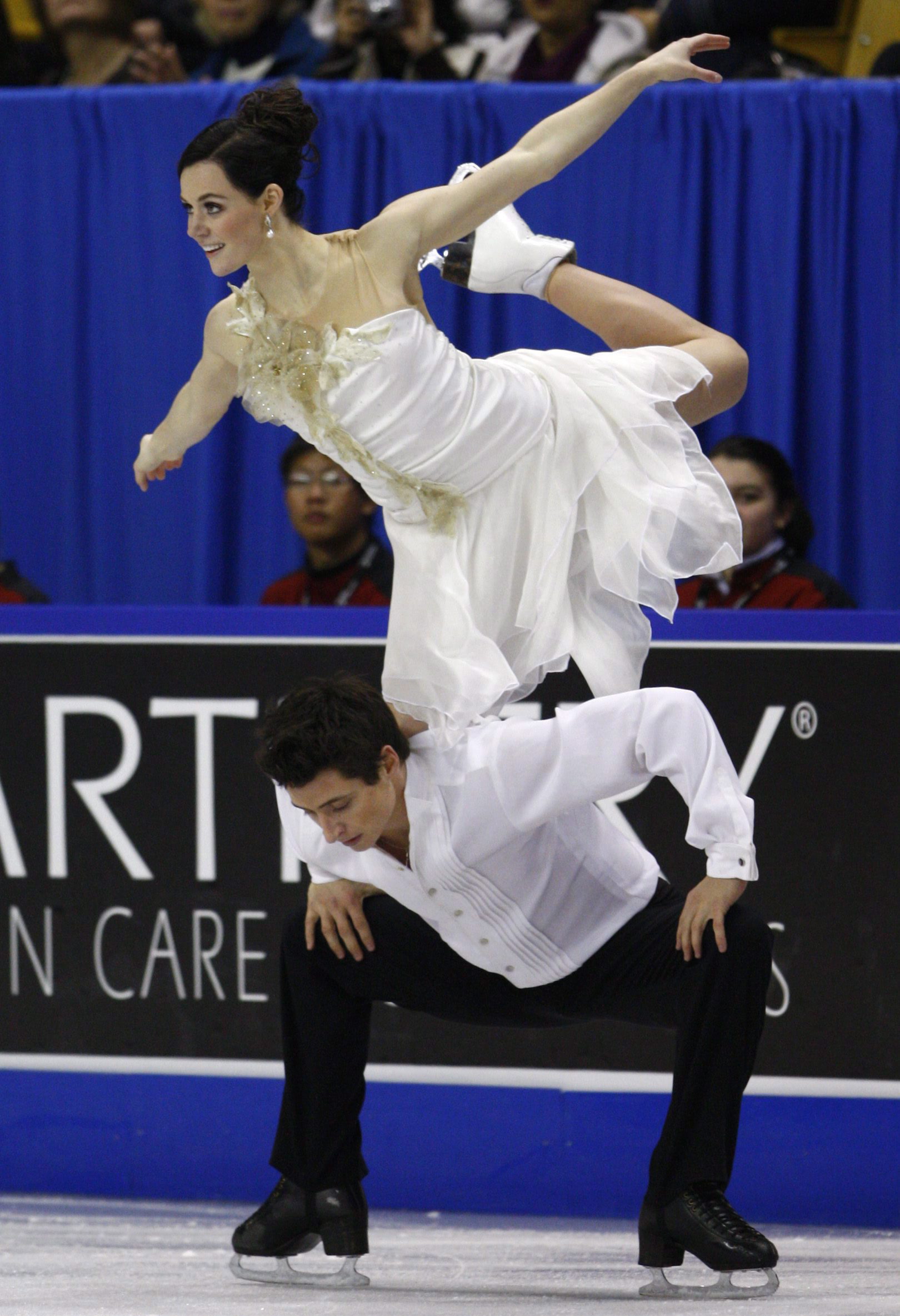 Jessica Dube And Scott Moir