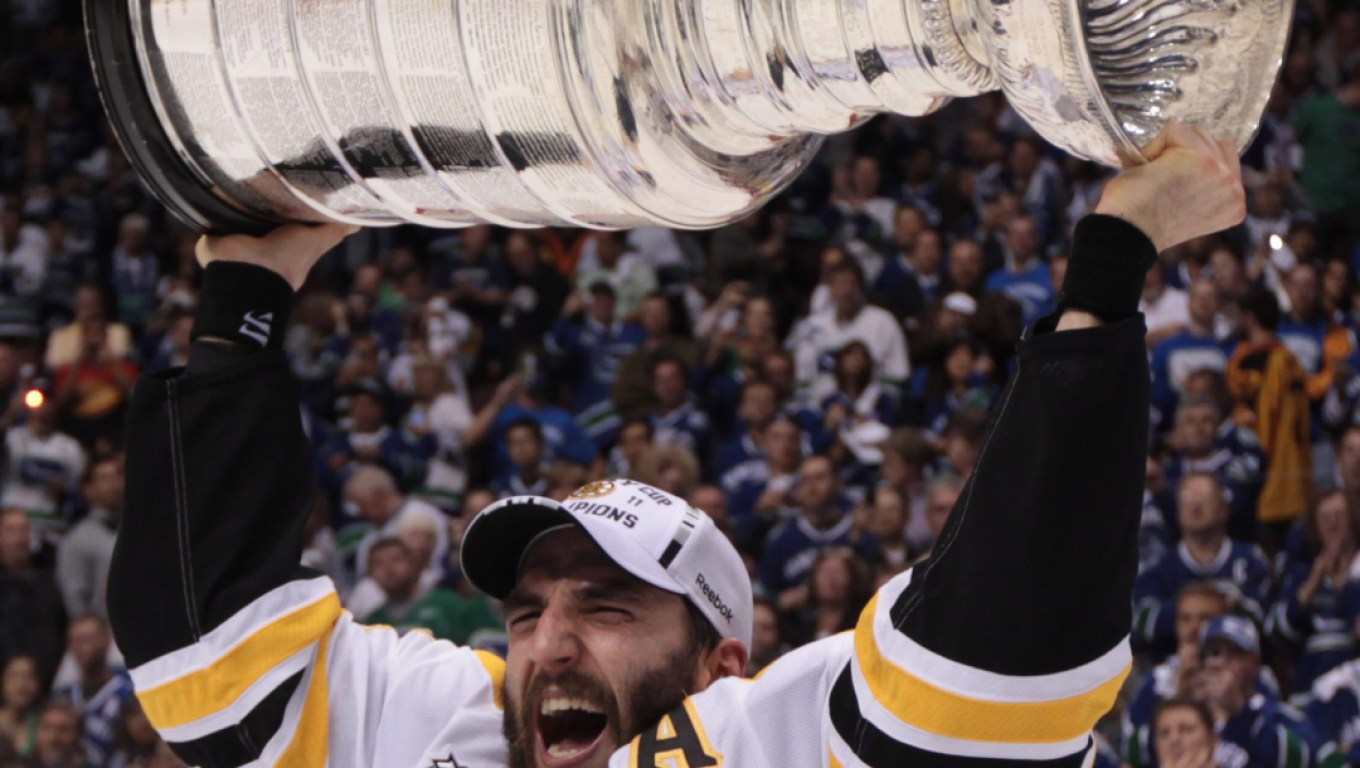 Sport Shorts: Triple Gold Club Welcomes Newest Member - Team Canada ...
