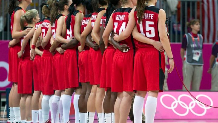 Rituals, lucky charms a key piece of Olympic podium - Team Canada ...