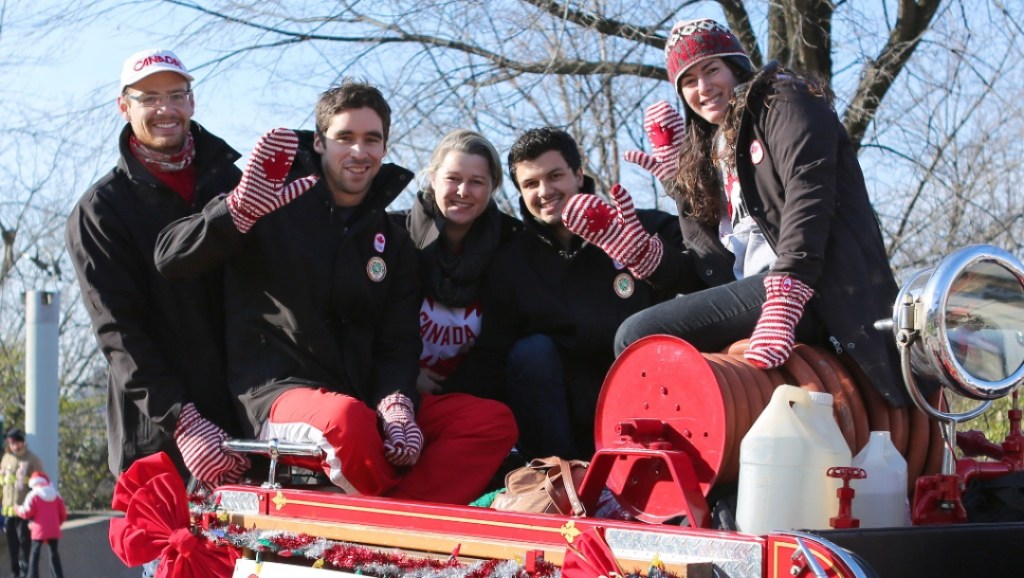 Sharing Olympic holiday spirit - Team Canada - Official Olympic Team ...