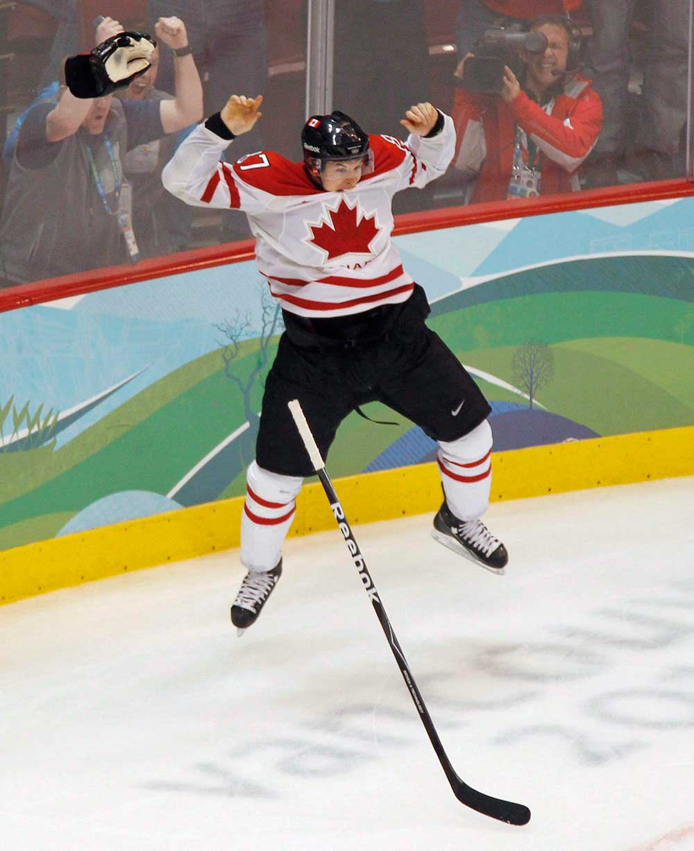 Maple Leaf Moments: The Golden Goal - Team Canada