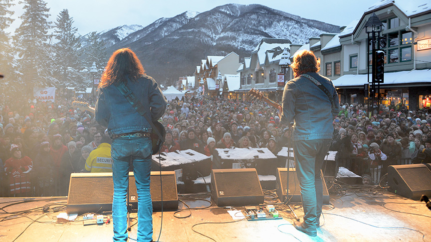 Banff gets its party on to send Canadian Olympians to Sochi - Team Canada