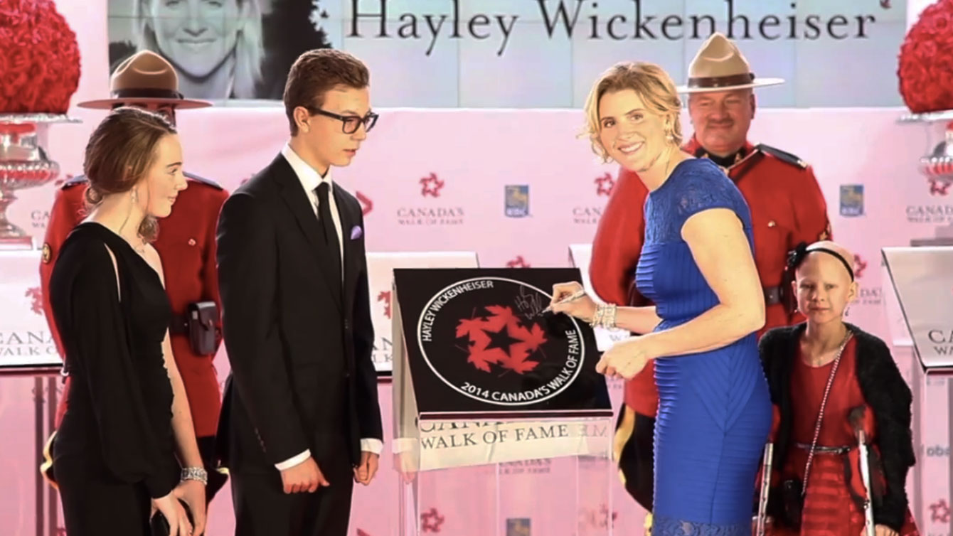 Wickenheiser stars on Canada's Walk of Fame - Team Canada