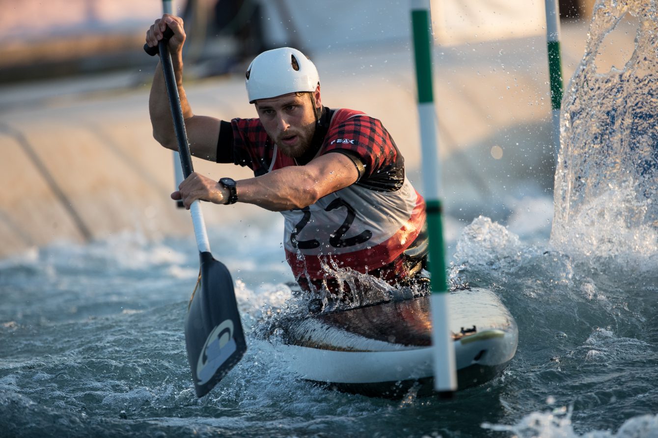 What are the differences between canoes and kayaks, sprint vs slalom ...