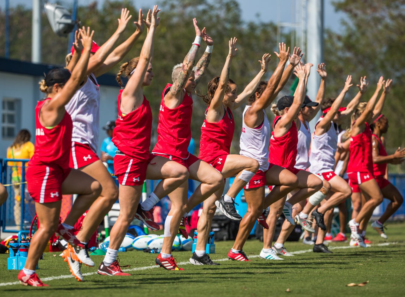 Women's Rugby Sevens: Training on Rio practice pitch - Team Canada ...