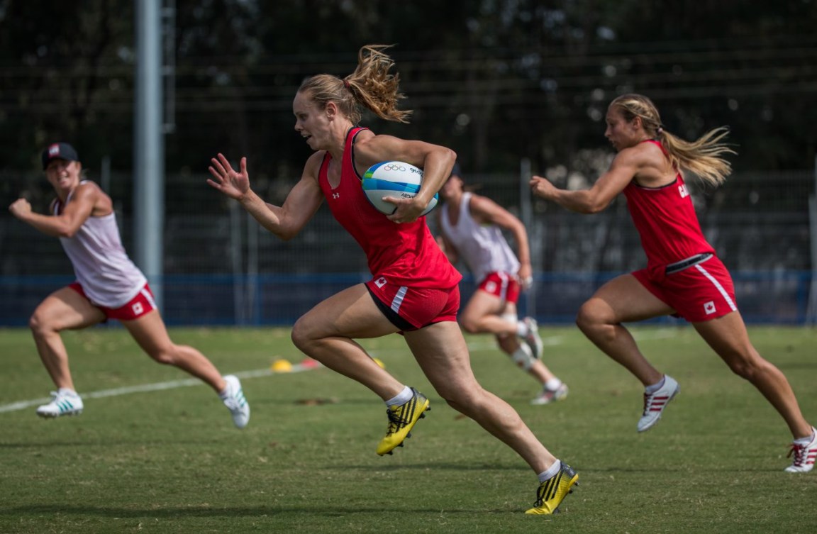 Women's Rugby Sevens: Training on Rio practice pitch - Team Canada ...