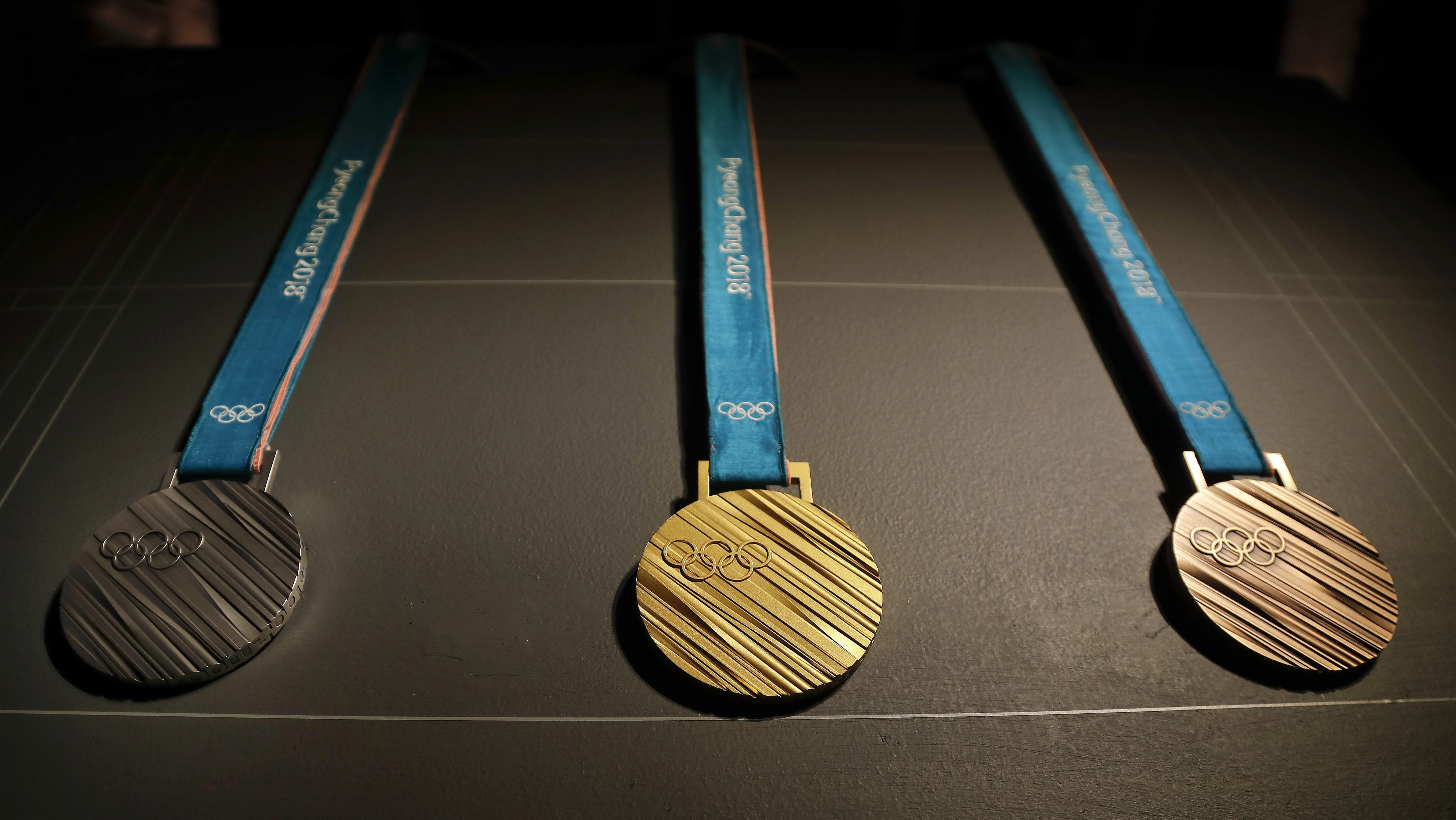 PyeongChang 2018 medals unveiled - Team Canada - Official Olympic Team ...