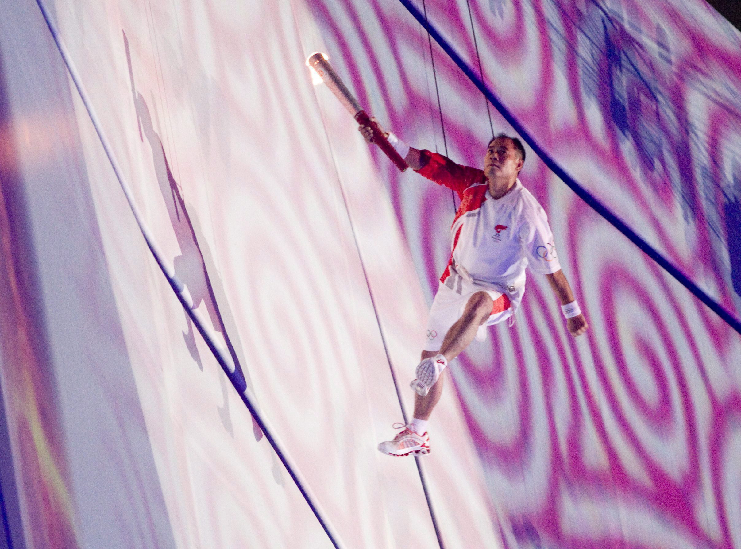 Favourite Opening Ceremony moments from past Olympic Games - Team Canada