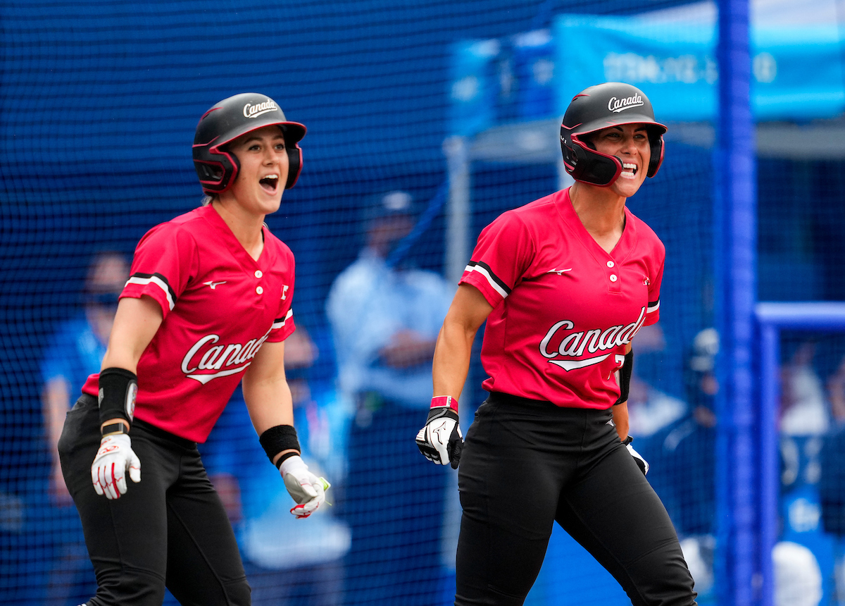 Team Canada wins softball bronze at Tokyo 2020 - Team Canada