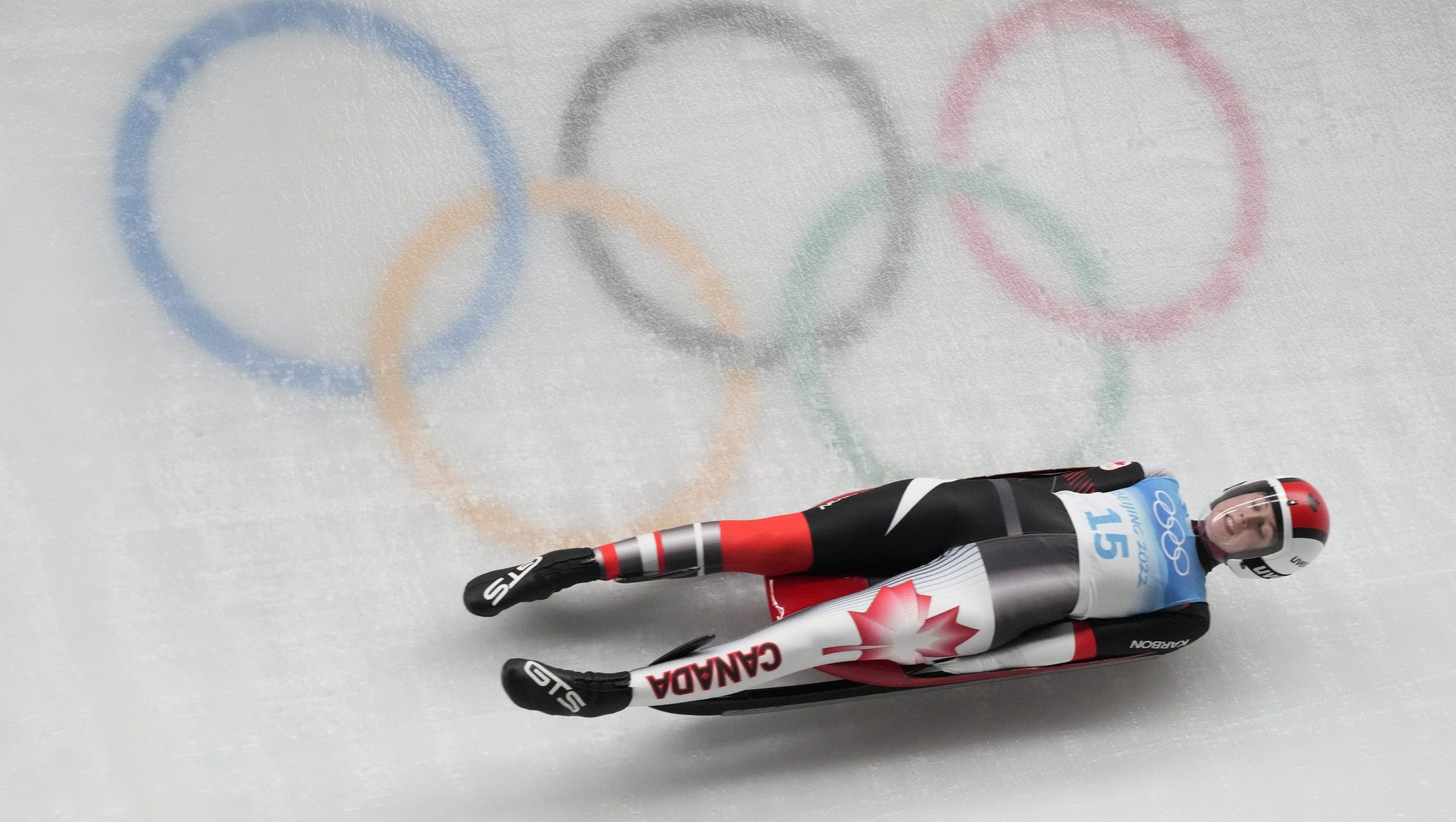 How do you learn to drive an Olympic sliding track? - Team Canada