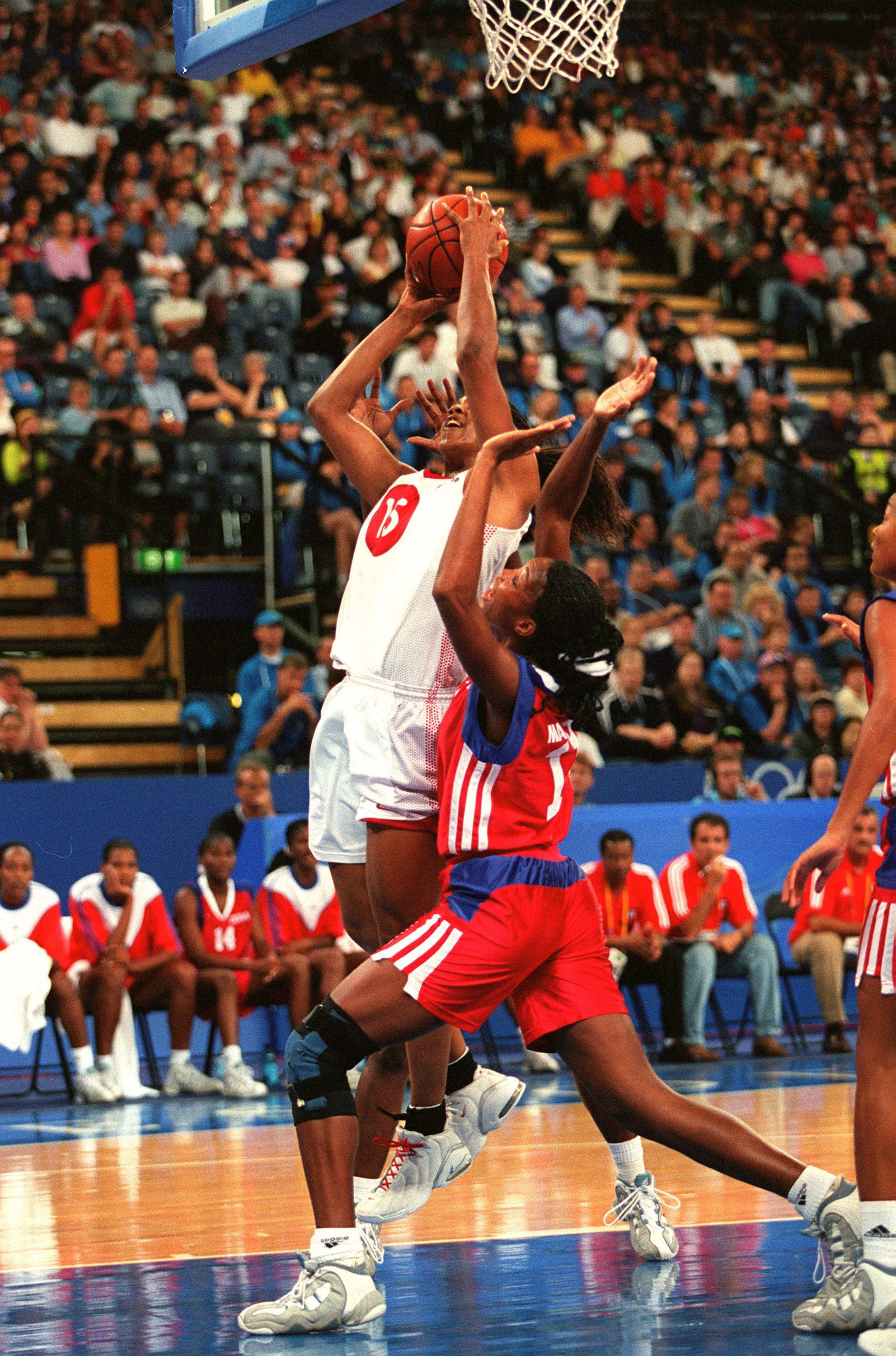 Team Canada all-time starting five in women's basketball - Team Canada