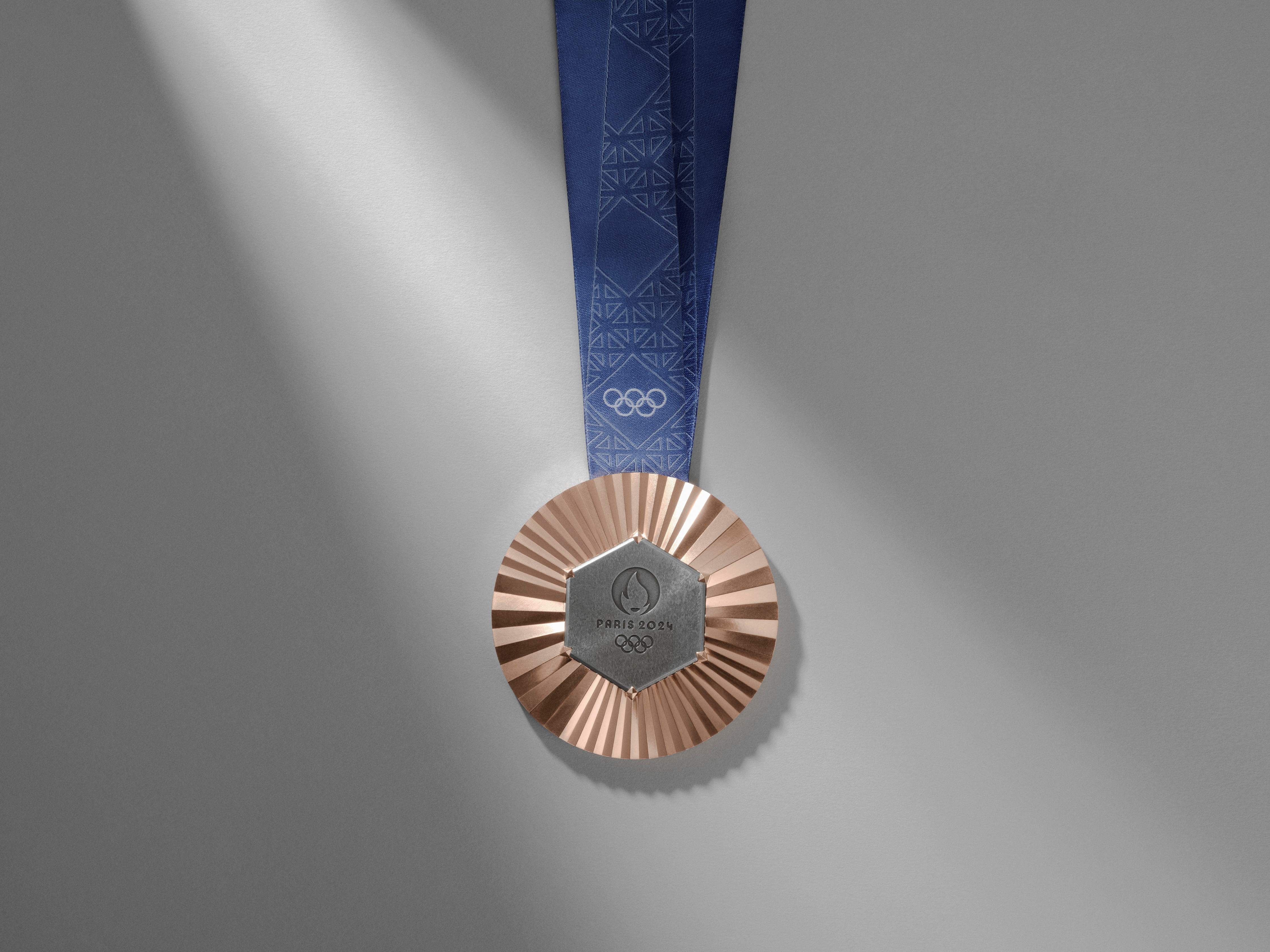 Paris 2024 medals revealed - Team Canada