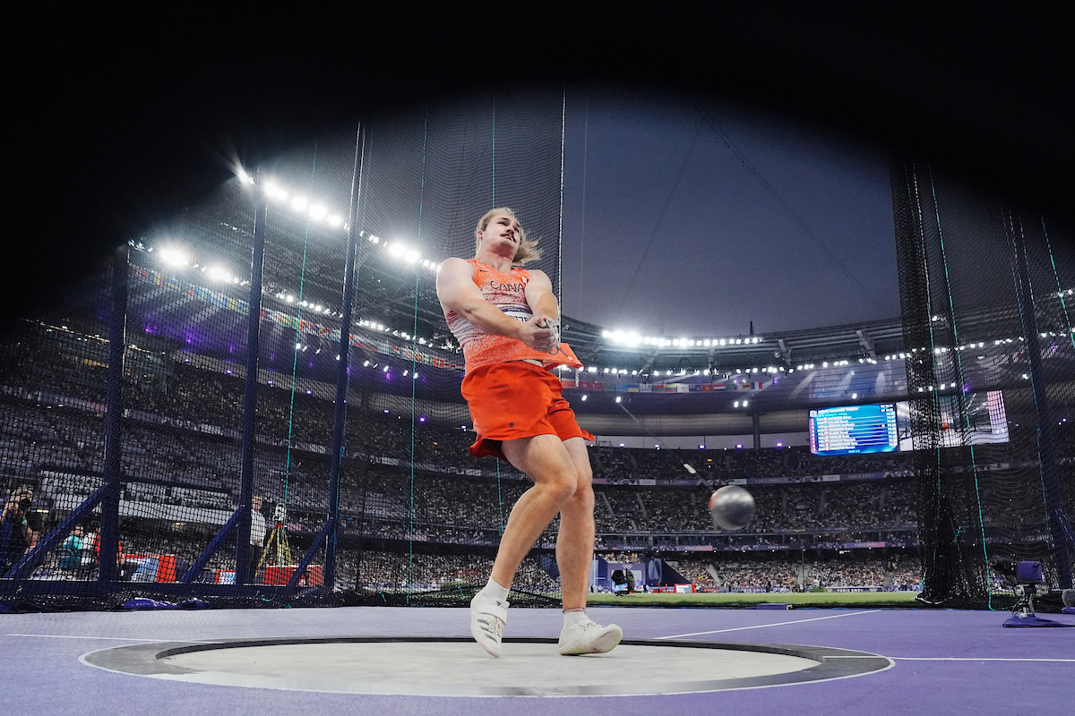 Summer McIntosh and Ethan Katzberg to serve as Team Canada’s flag ...