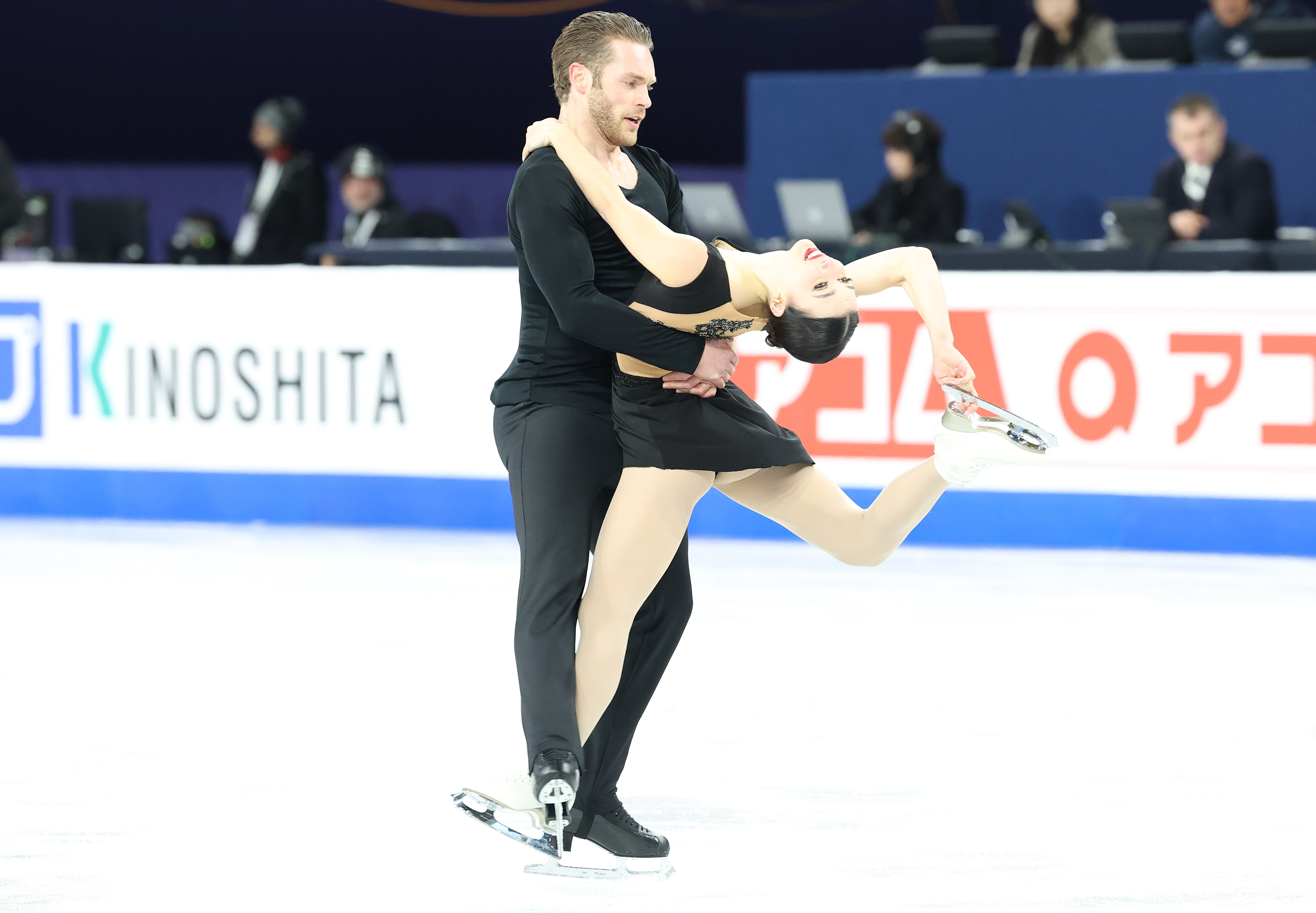 Canadian double podium in pairs at Four Continents Championships - Team ...