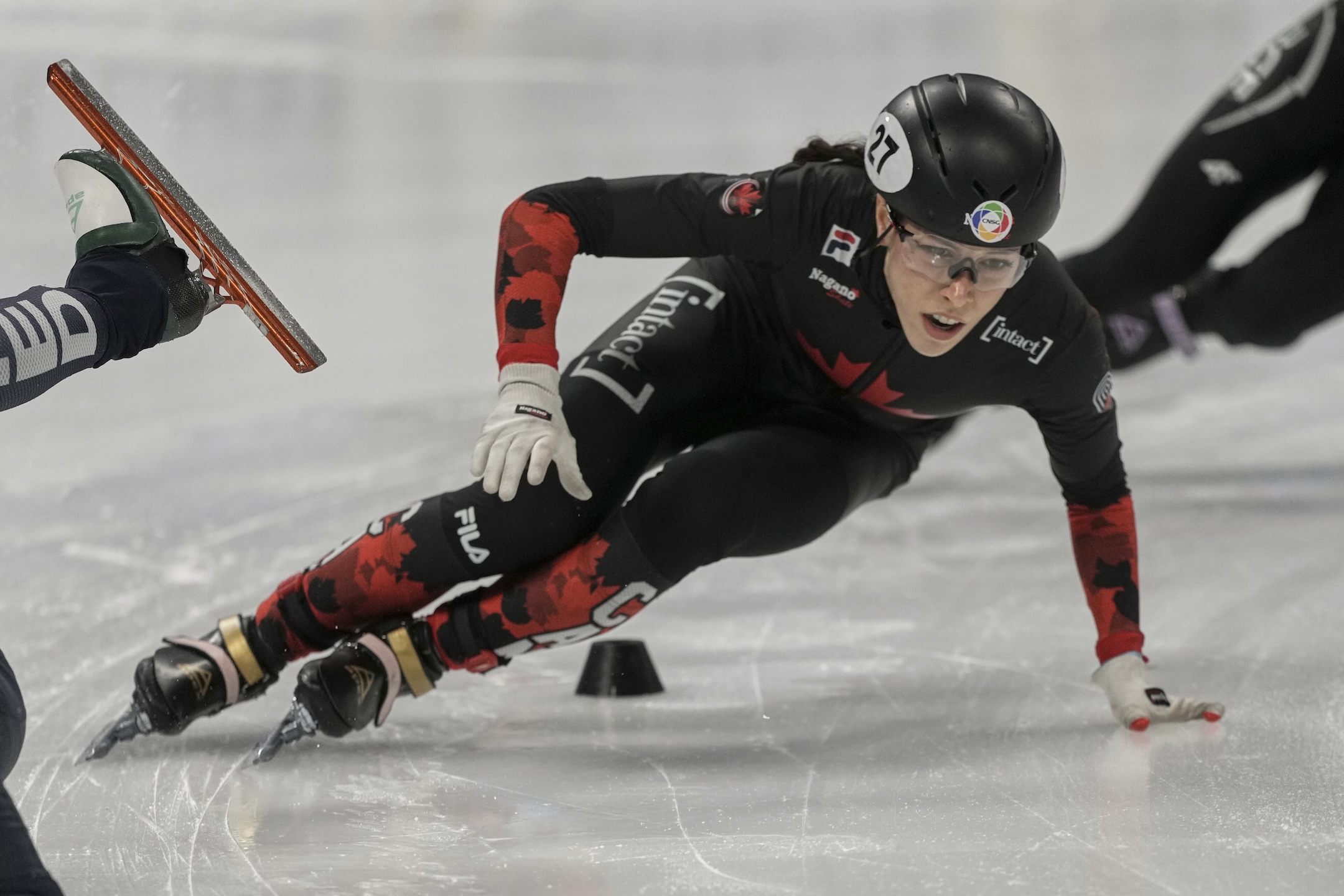 Florence Brunelle is choosing short track speed skating every day ...